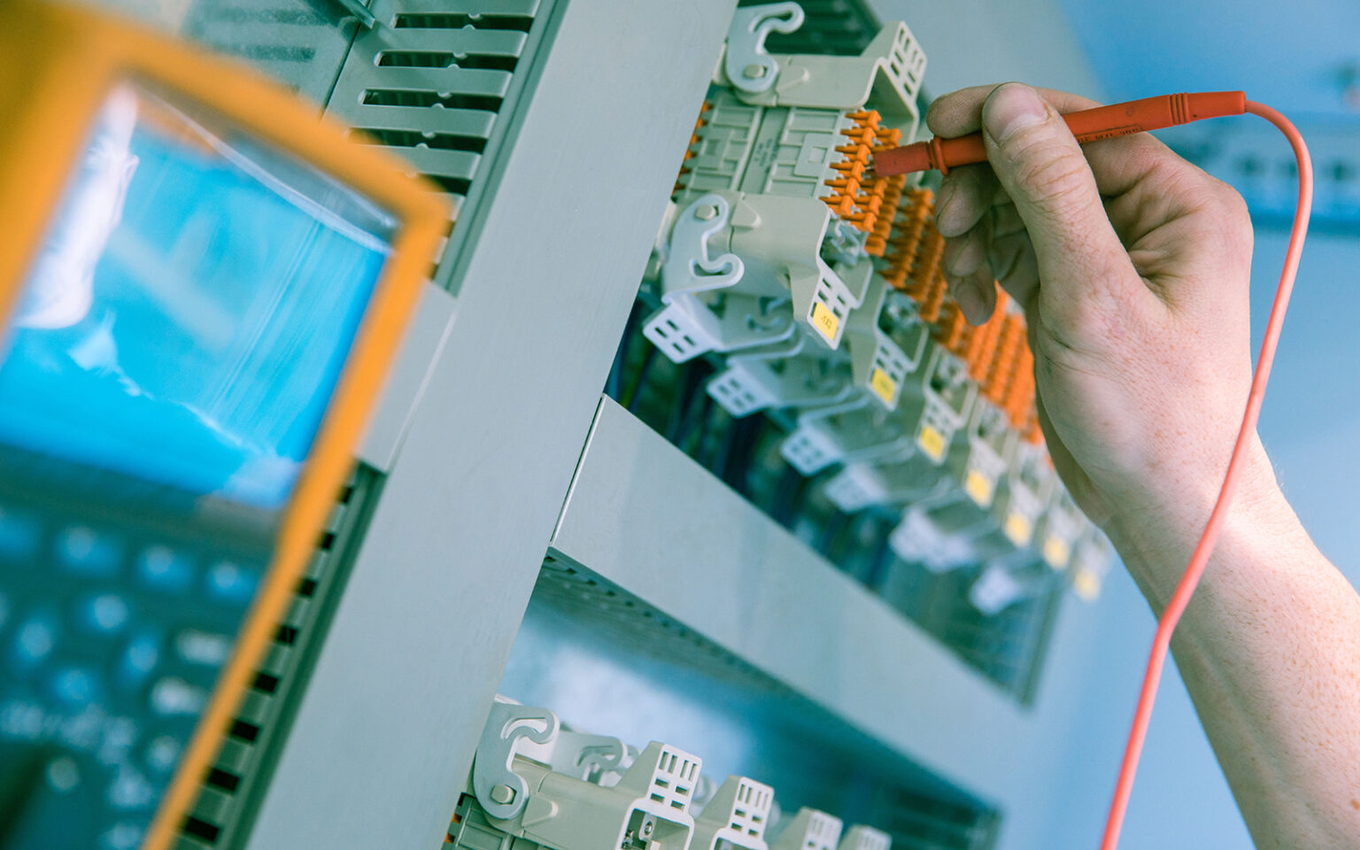 HOME - Wirl Elektrotechnik